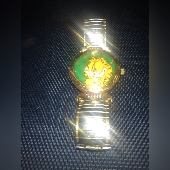 Accessories | Vintage Armitron Garfield Watch Wgold Tone Green Face ...